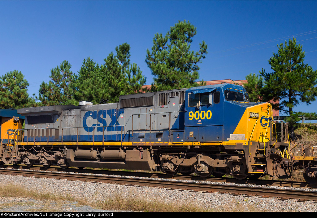 CSX 9000